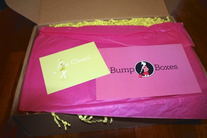 Bump Boxes Pregnancy Gift Box Review - Be Clean! Box - Hello Subscription