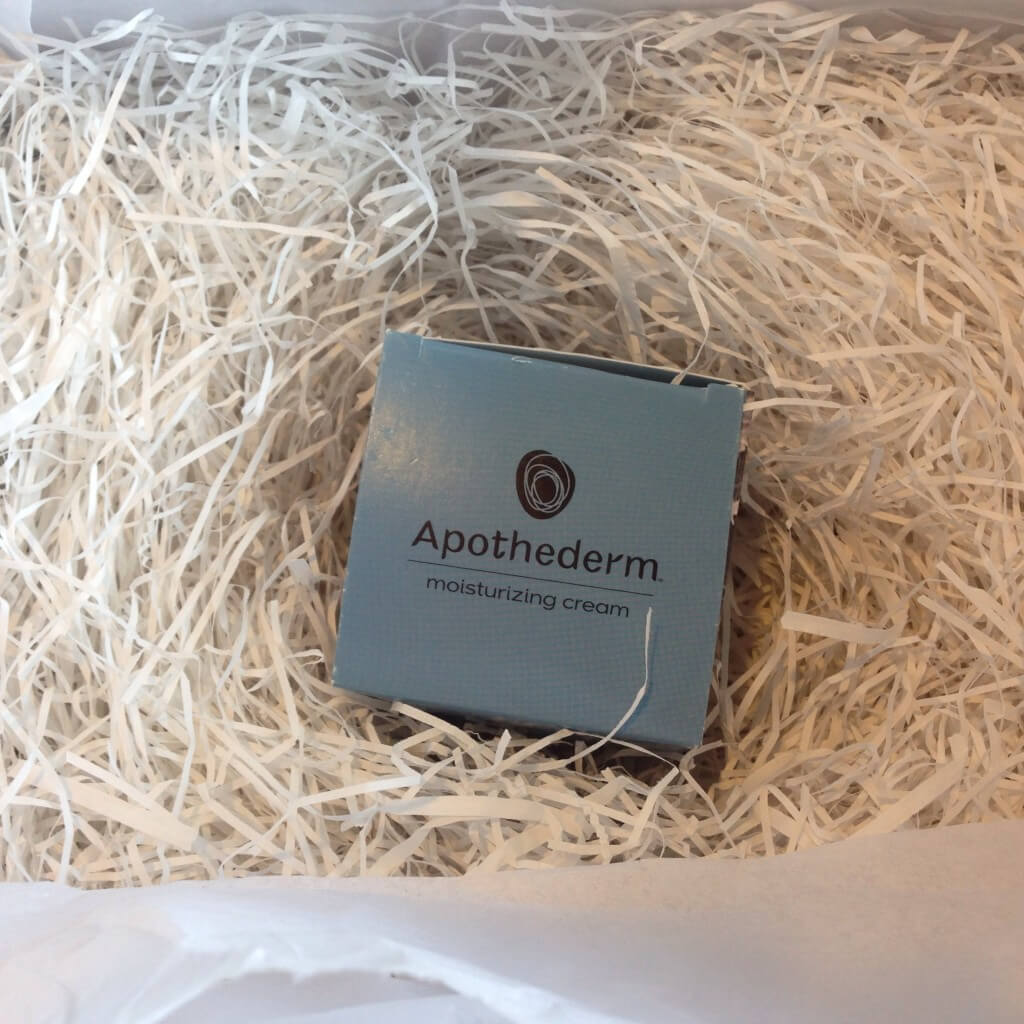 July 2014 Beauty DNA Subscription Box Review - Apothederm Moisturizing ...