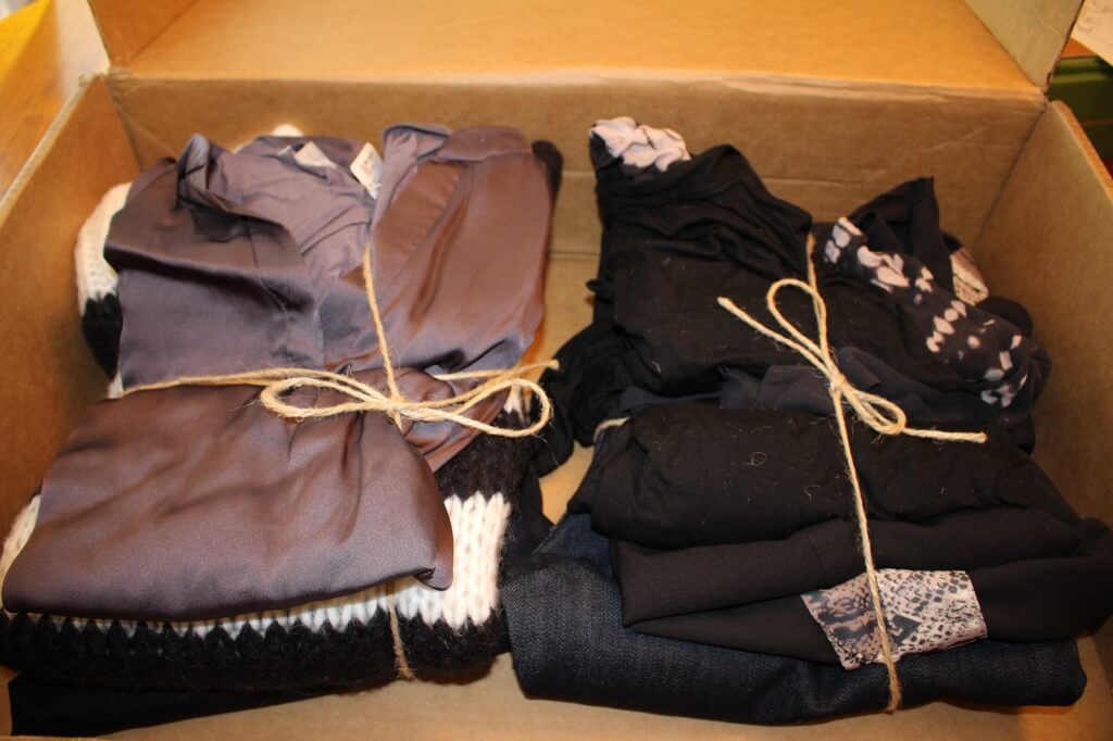 Blue Jeans Bar Express Personal Styling Fashion & Clothing Box Review ...