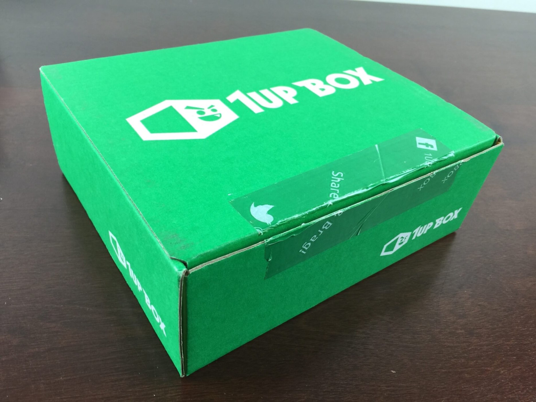 1Up Box Gamer Subscription Box Review + Coupon - June 2015 - Hello ...
