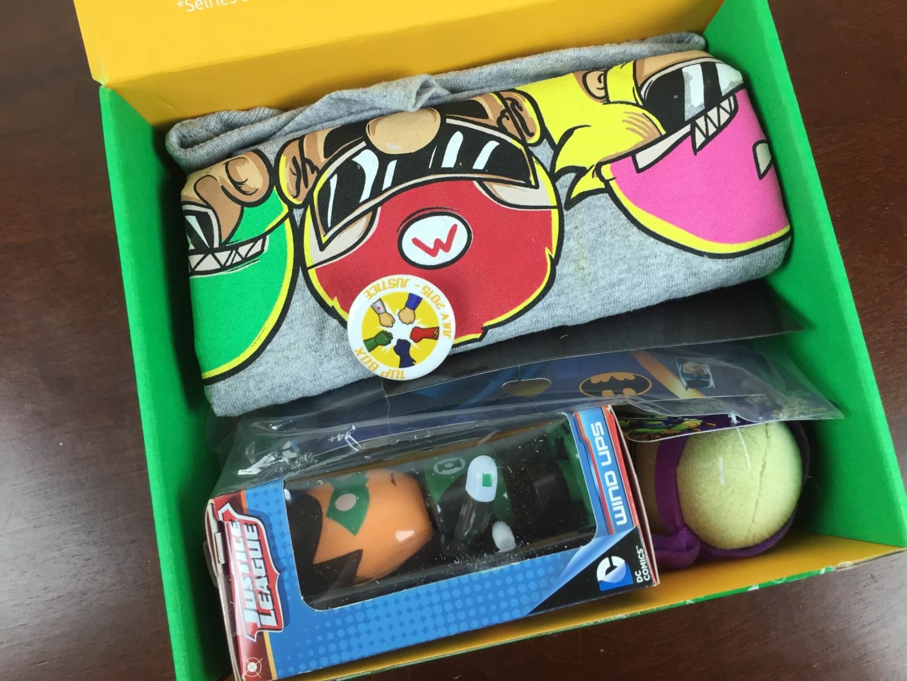 July 2015 1Up Box Gamer Subscription Box Review + Coupon - Hello ...