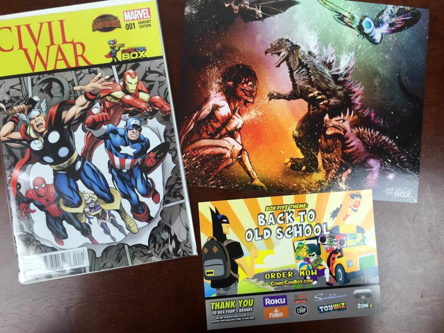 Comic Con Box Subscription Box Review - August 2015 - Hello Subscription
