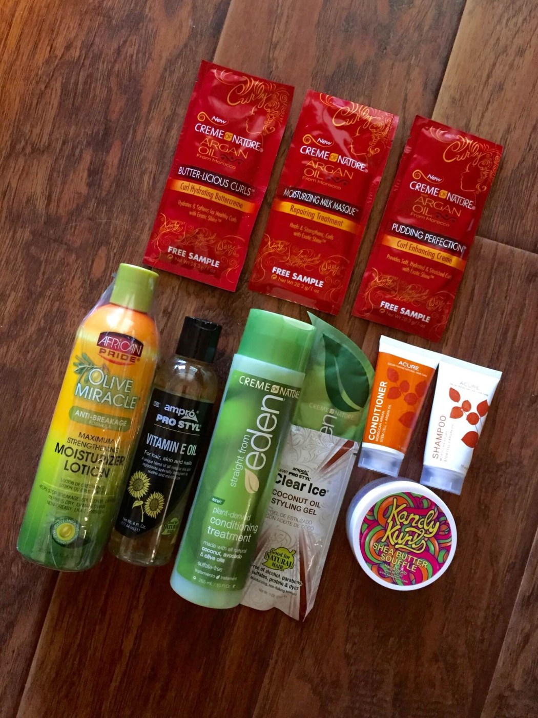 CurlKit Reviews: Get All The Details At Hello Subscription!