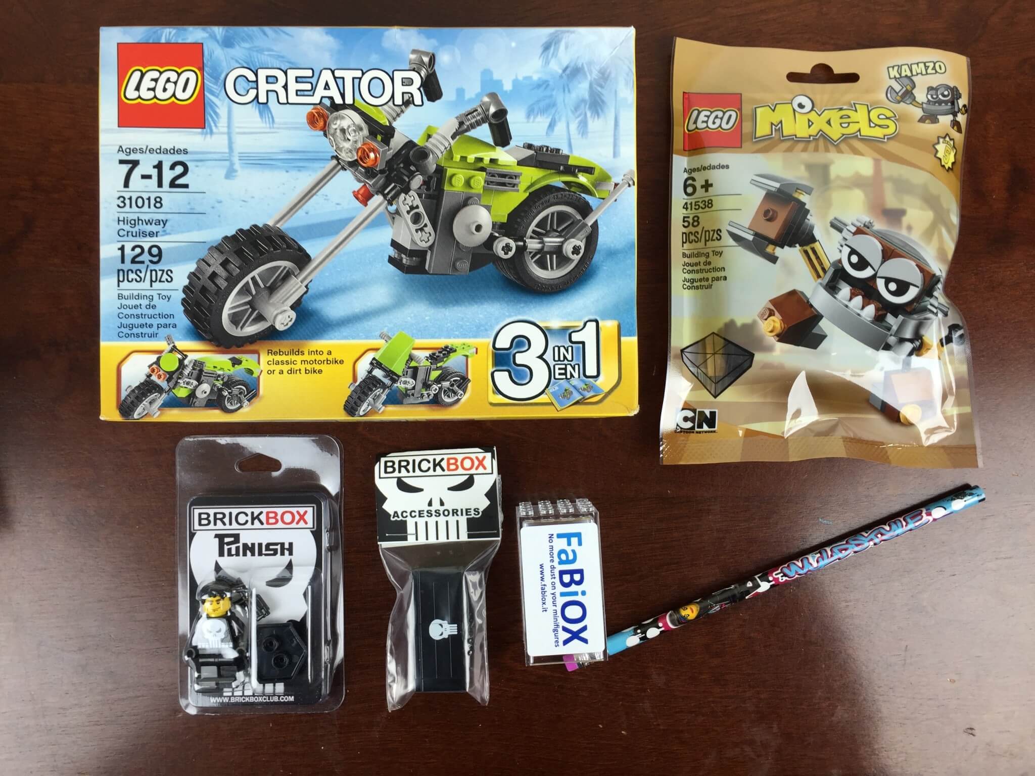 BrickBox Subscription Box Review - October 2015 - Hello Subscription