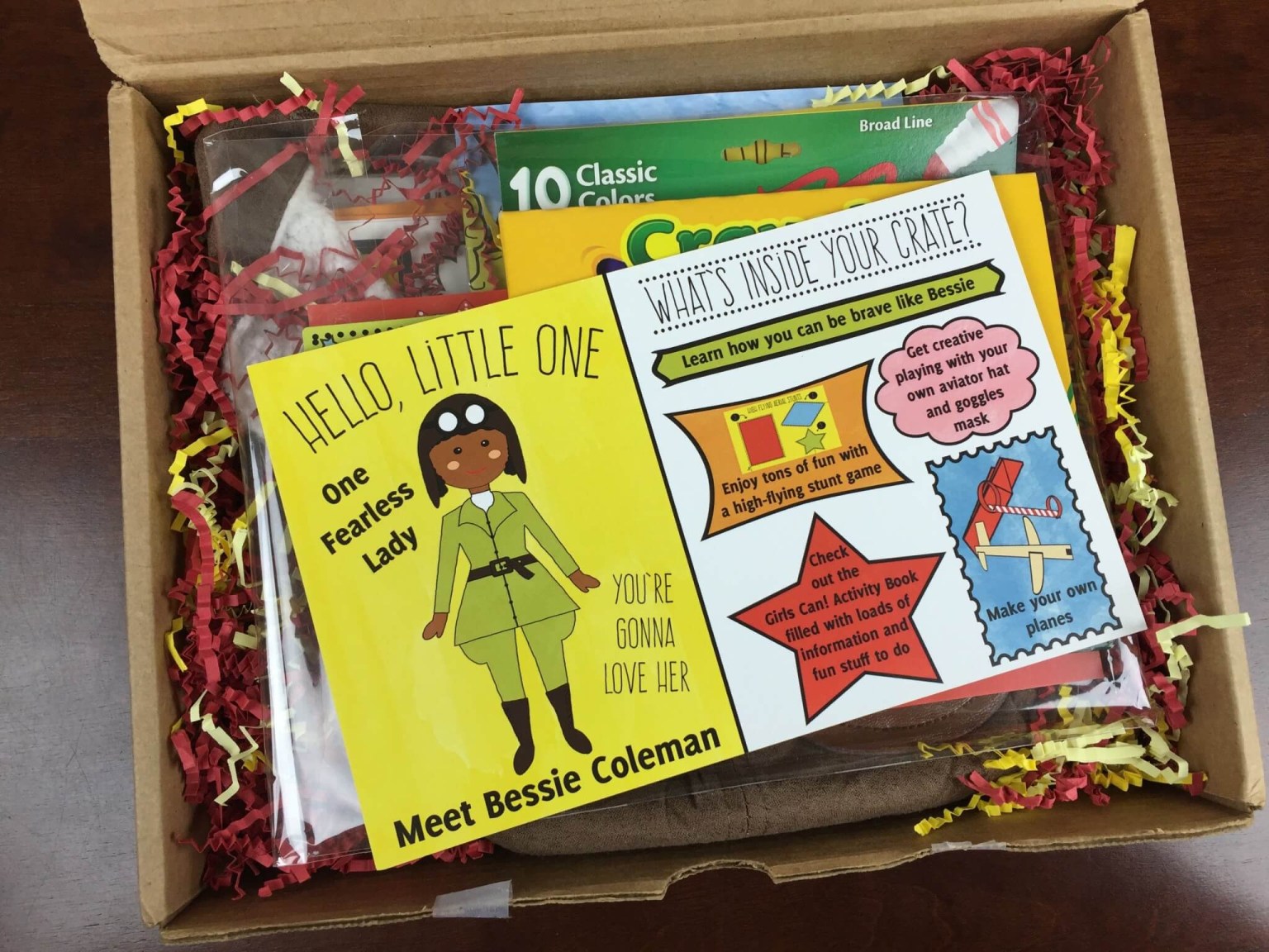 Girls Can! Crate Subscription Box Review & Coupon - October 2015 ...