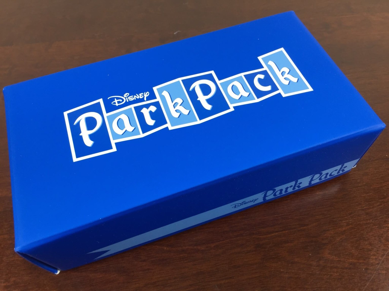 Disney Park Pack: Pin Trading Edition October 2015 Subscription Box ...