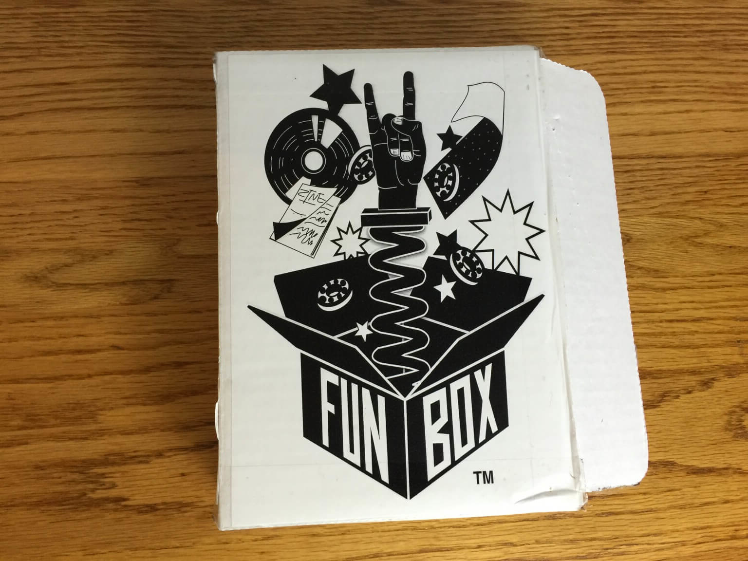 Fun Box Monthly January 2016 Subscription Box Review - Hello Subscription