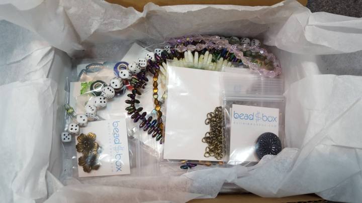 Dollar Bead Box Subscription Box Review - January 2016 - hello subscription