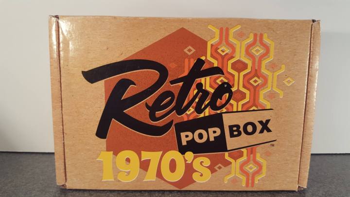 Retro Pop Box Subscription Box Review + Coupon - December 2015 70's Box ...