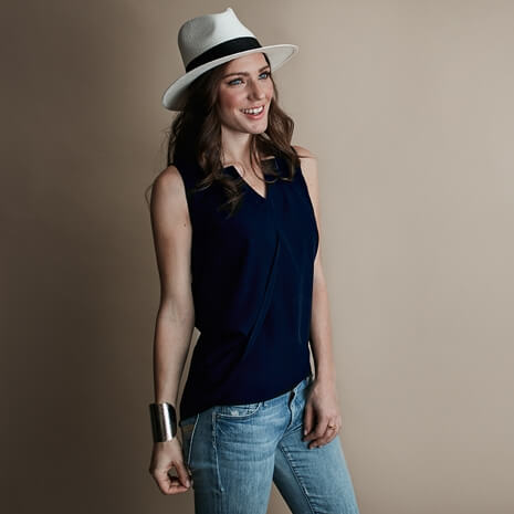 Elizabeth & Clarke Summer 2016 Subscription Box Review + Coupon - Hello ...