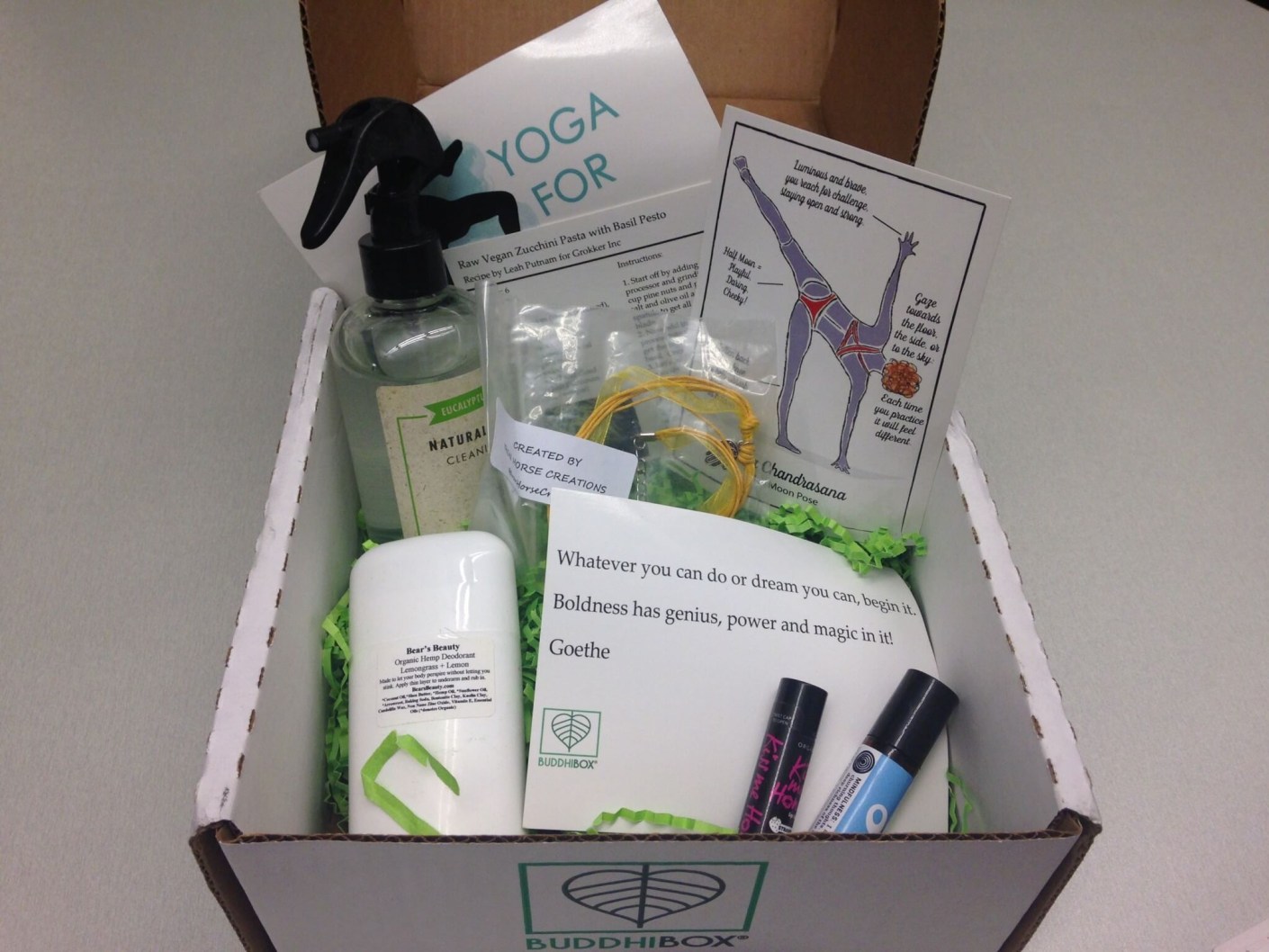 BuddhiBox Yoga Subscription Box Review - March 2016 - Hello Subscription