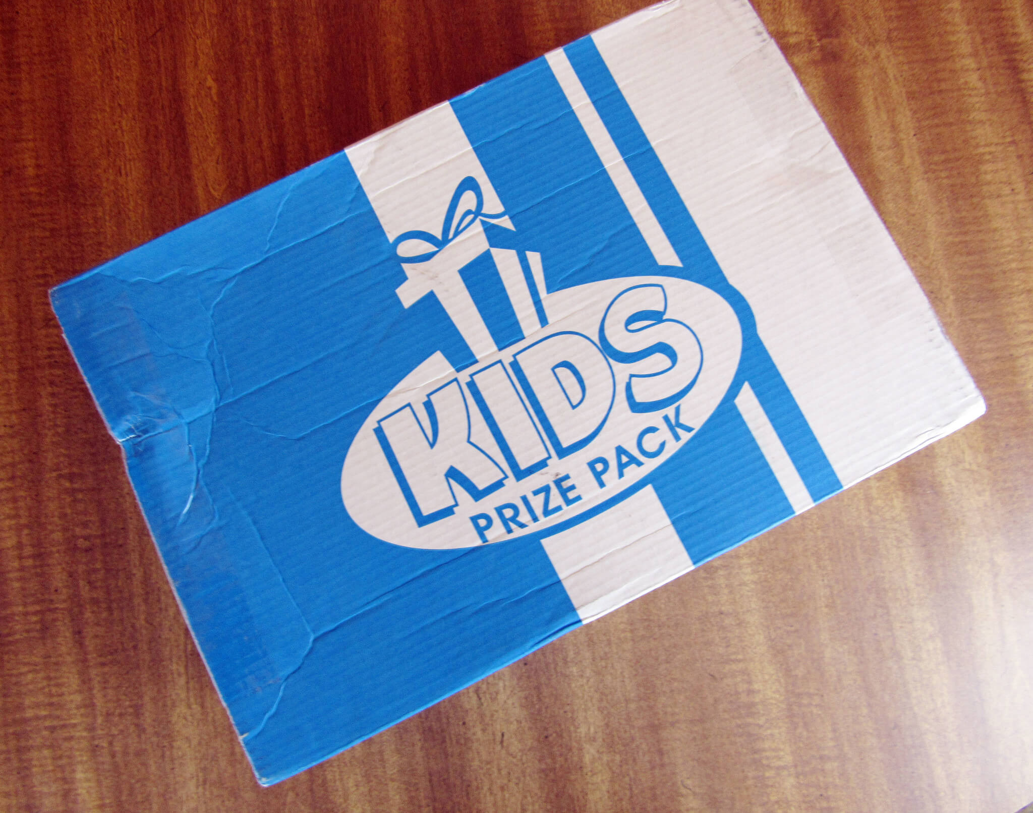 Kids Prize Pack Subscription Box Review & Coupon - April 2016 - Hello ...