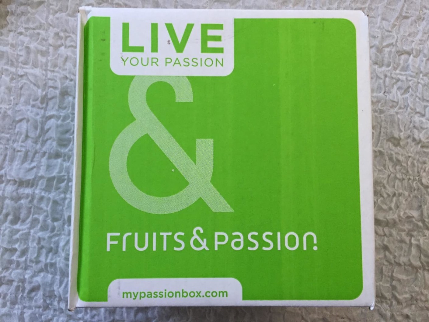 Passion Box Reviews: Get All The Details At Hello Subscription!