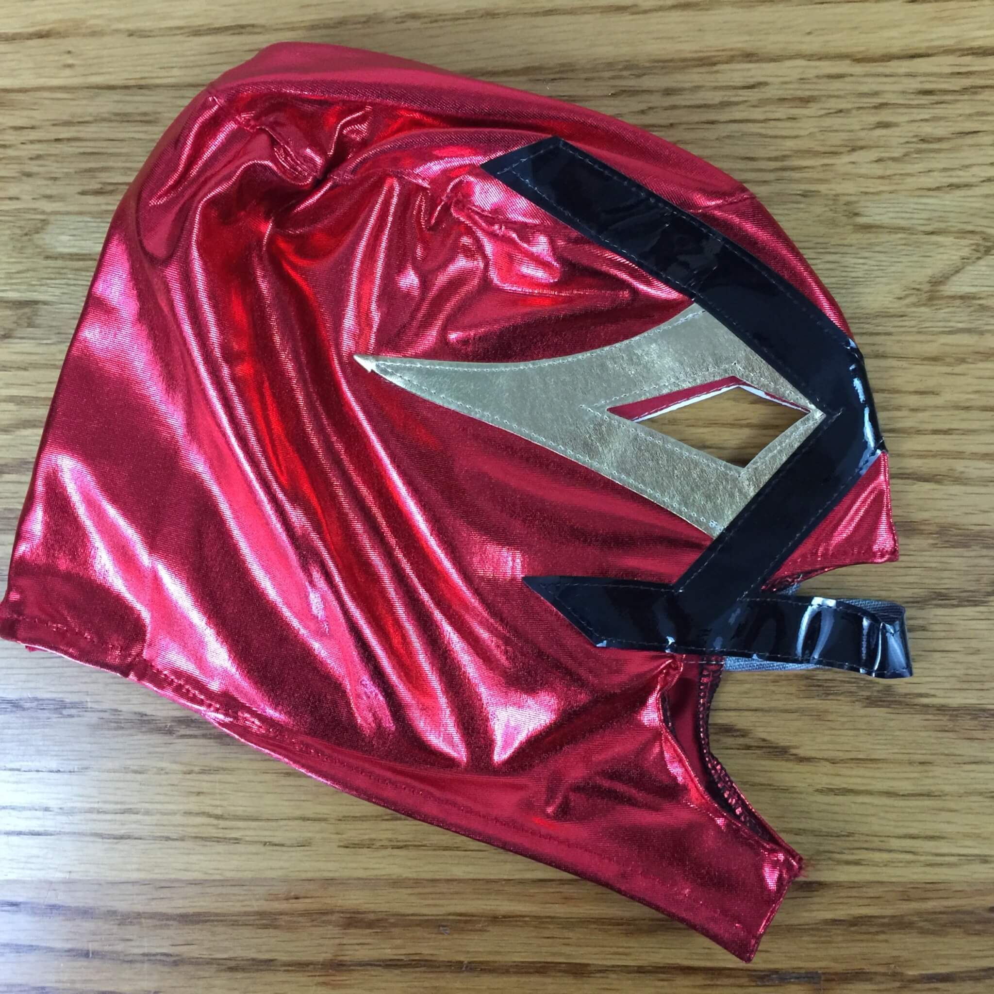 Lucha Loot Subscription Box Review & Coupon - May 2016 - Hello Subscription