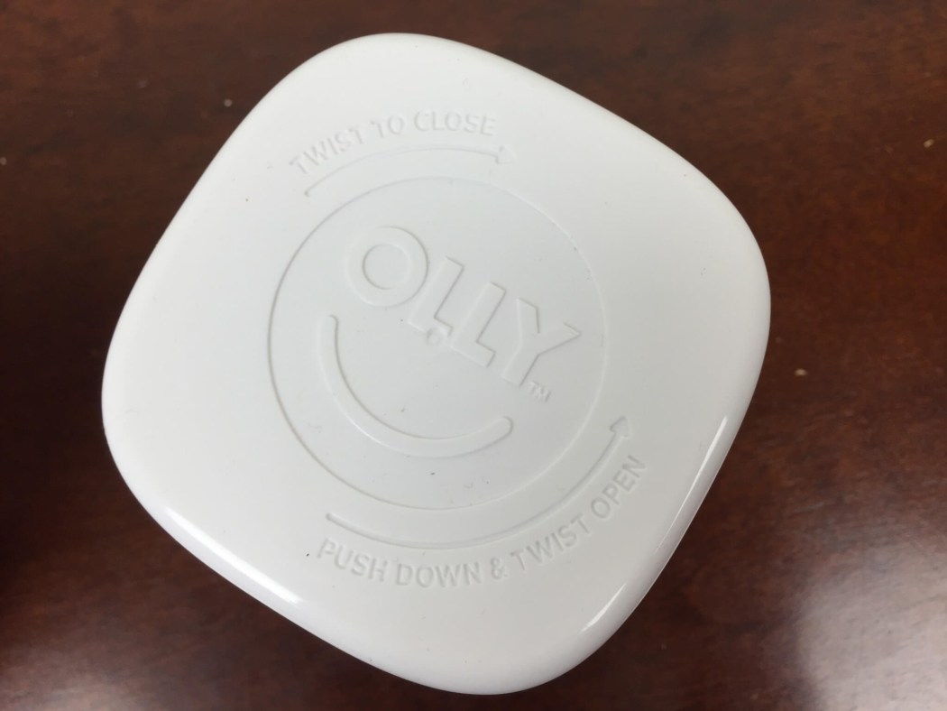 OLLY Vitamins Review - Women's - Hello Subscription