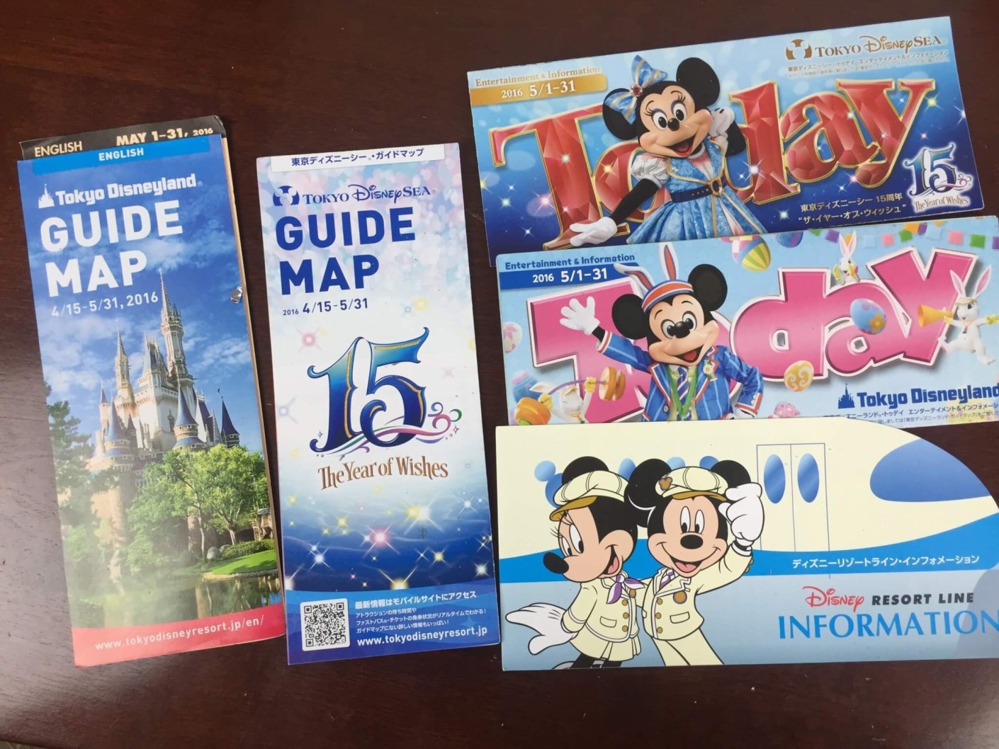 Monthly Magic Subscription Box Review - May 2016 - Hello Subscription