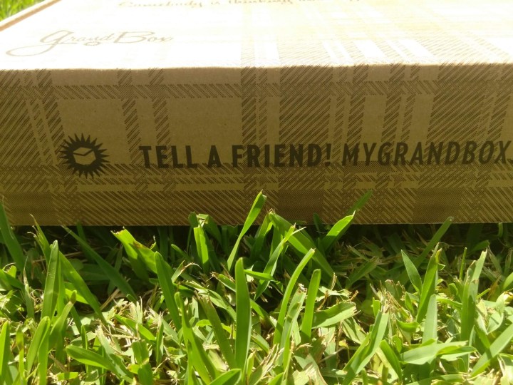 GrandBox Subscription Box Review & Coupon - August 2016 - Hello ...