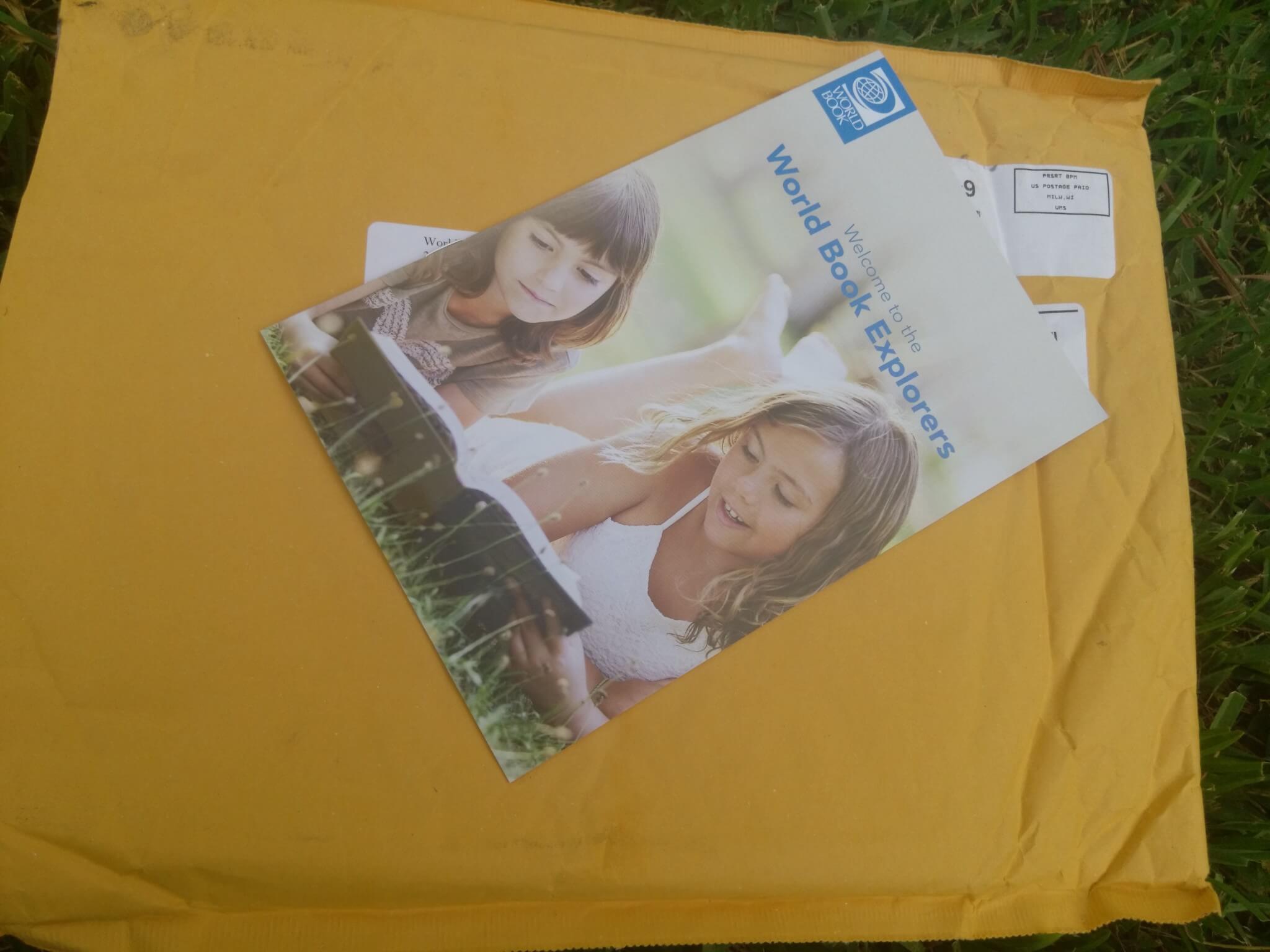 World Book Expert Explorers Subscription Box Review + FIRST BOOK FREE ...