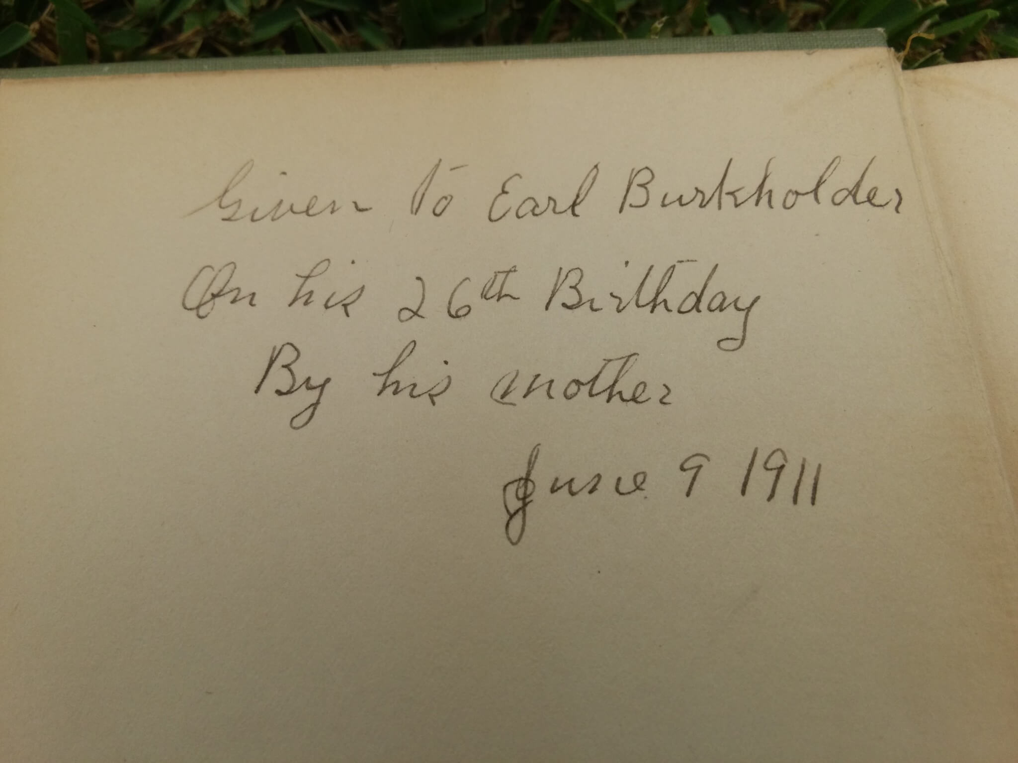 Royal Treasure Chest Subscription Box Review + Coupon - August 2016 ...