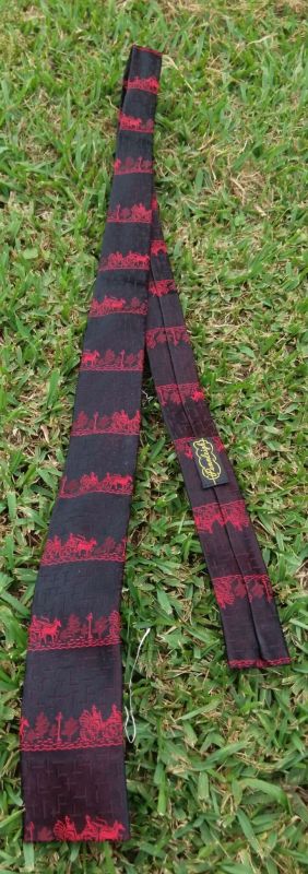 Royal Treasure Chest Subscription Box Review + Coupon - August 2016 ...