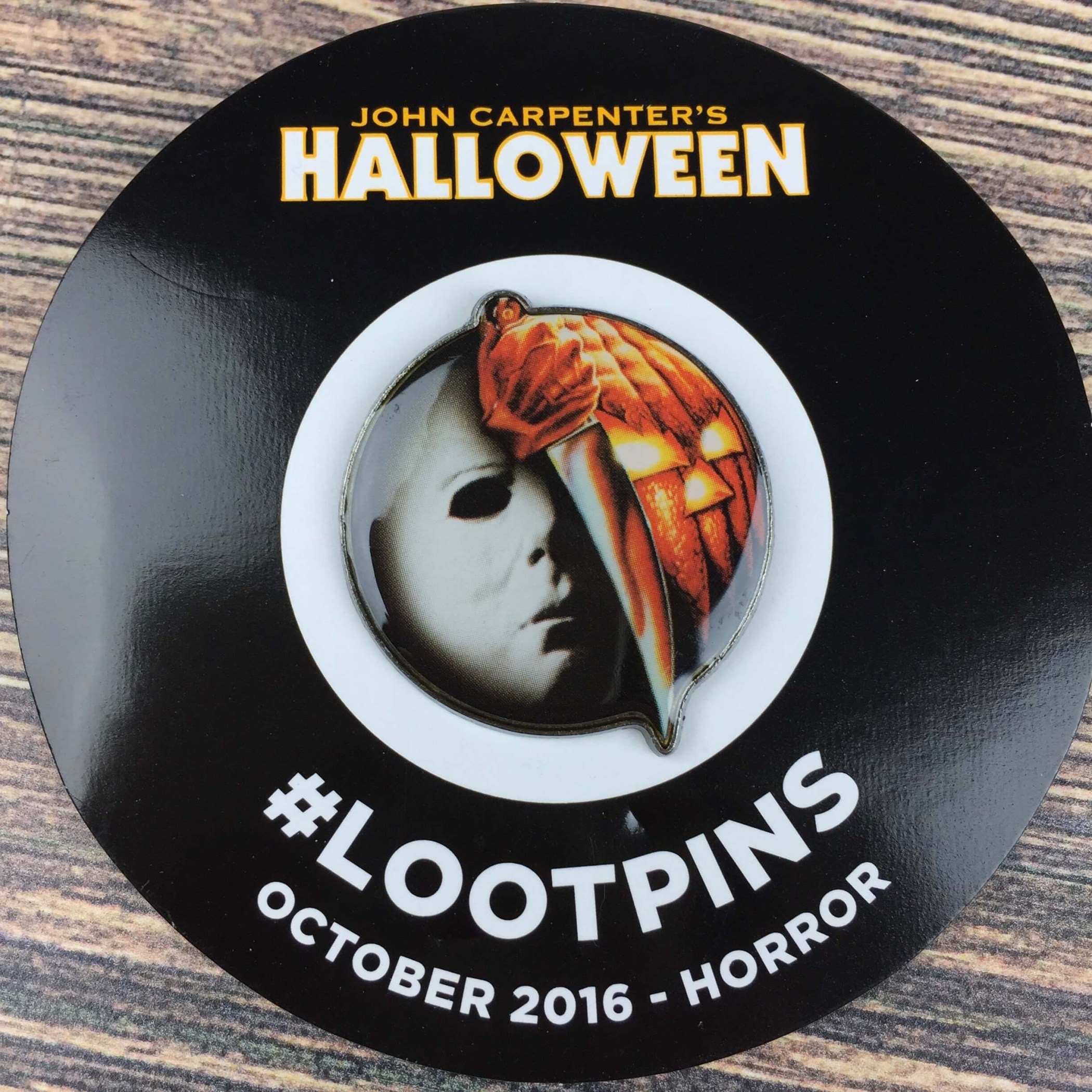 Loot Crate October 2016 Review + Coupons - HORROR - Hello Subscription