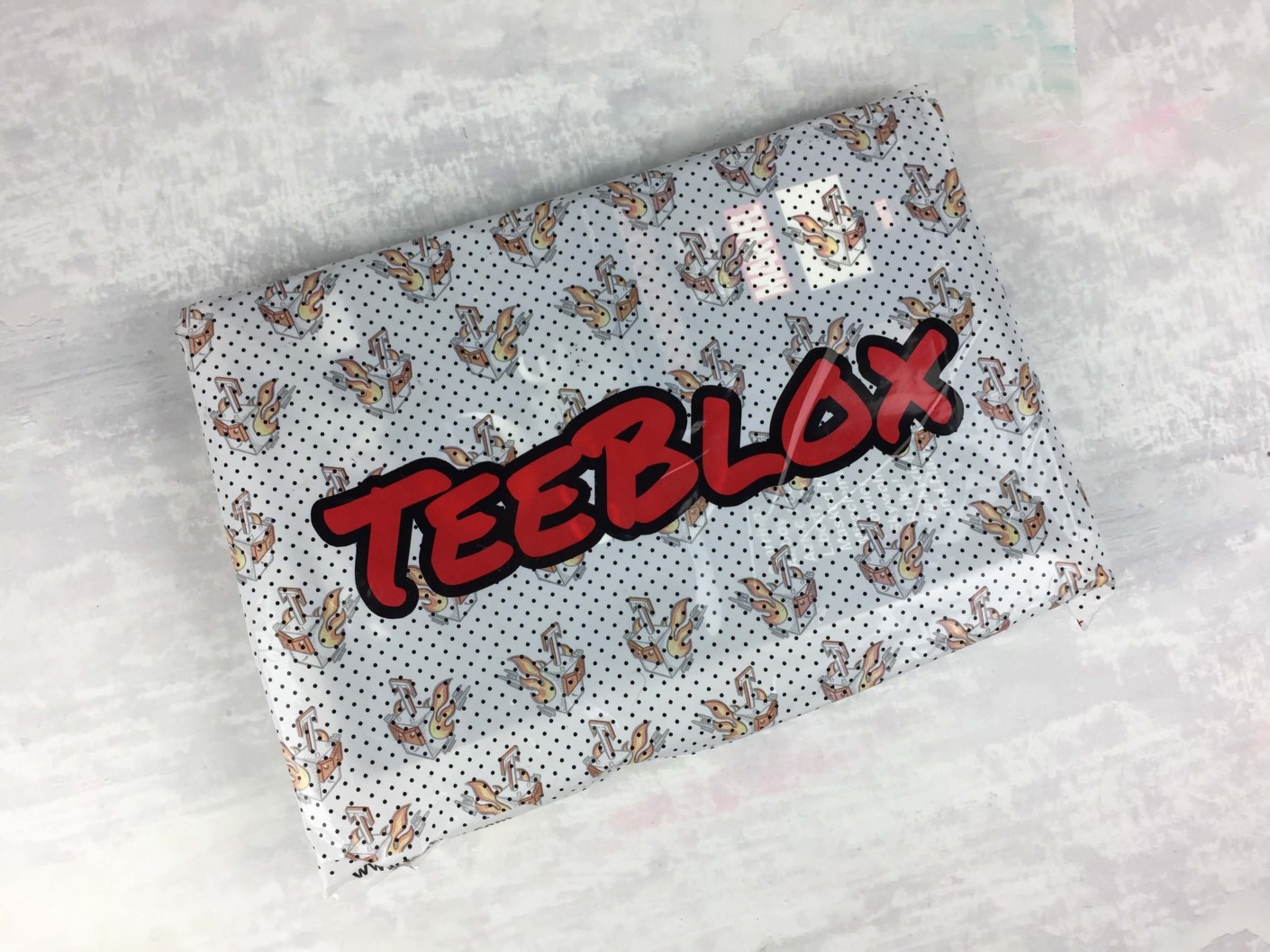 TeeBlox Subscription Box Review & Coupon - October 2016 - Hello ...