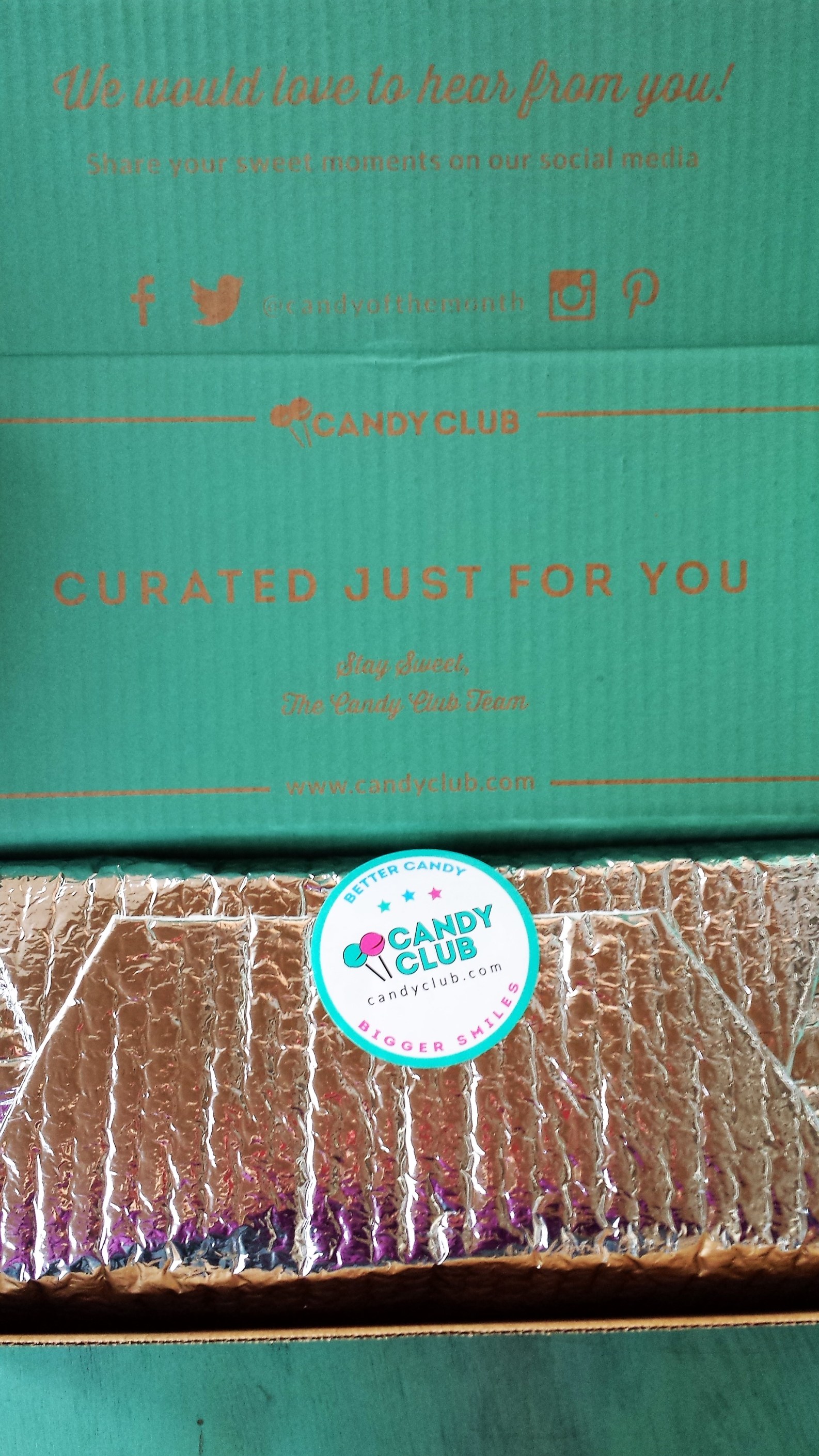 Candy Club Subscription Box Review + 50% off Coupon - December 2016 ...