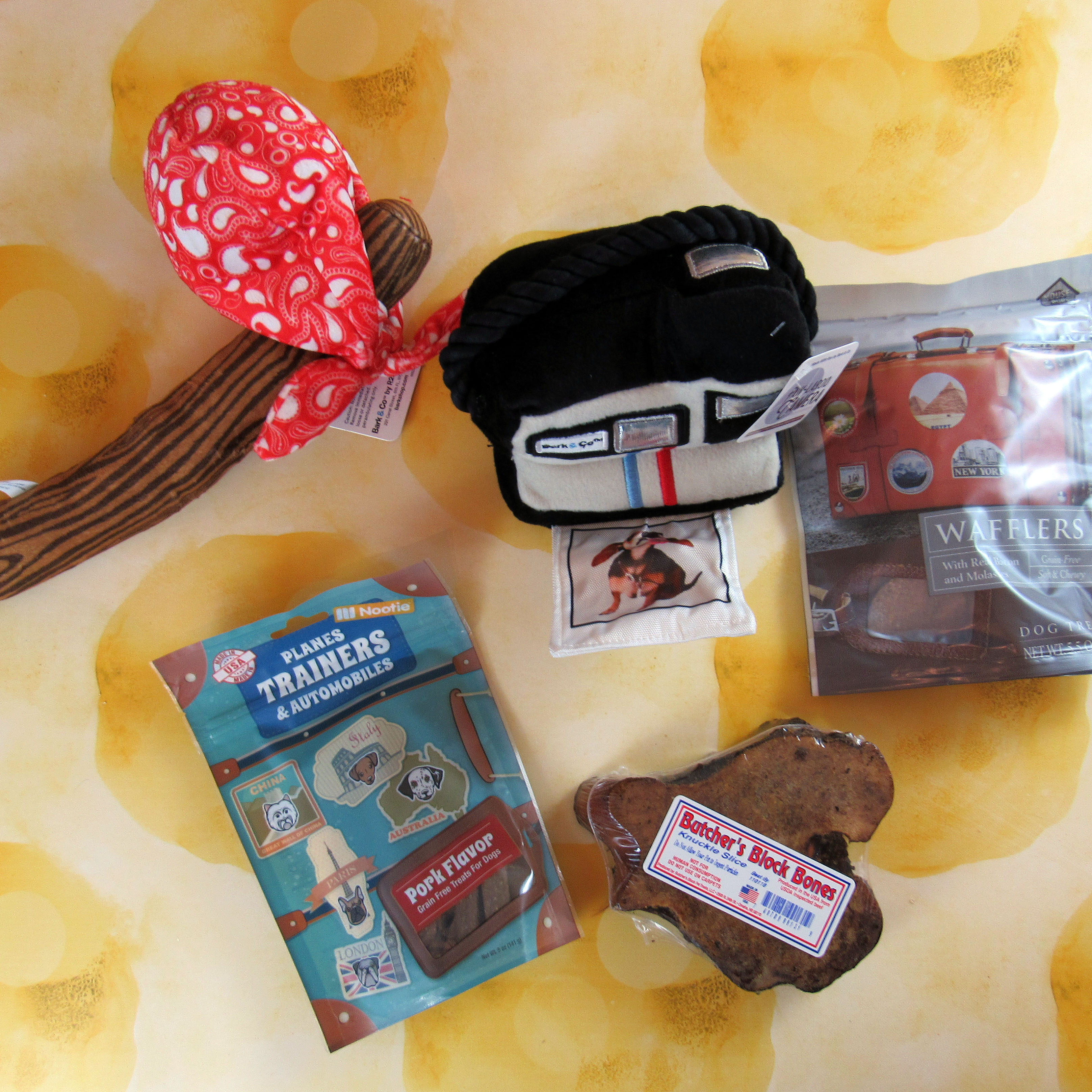 Barkbox January 2017 Subscription Box Review + Coupon - Large Dog ...