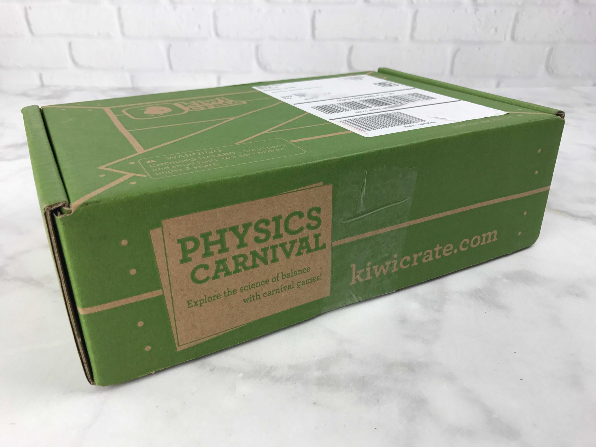 Kiwi Crate Review & Coupon - PHYSICS CARNIVAL! - Hello Subscription