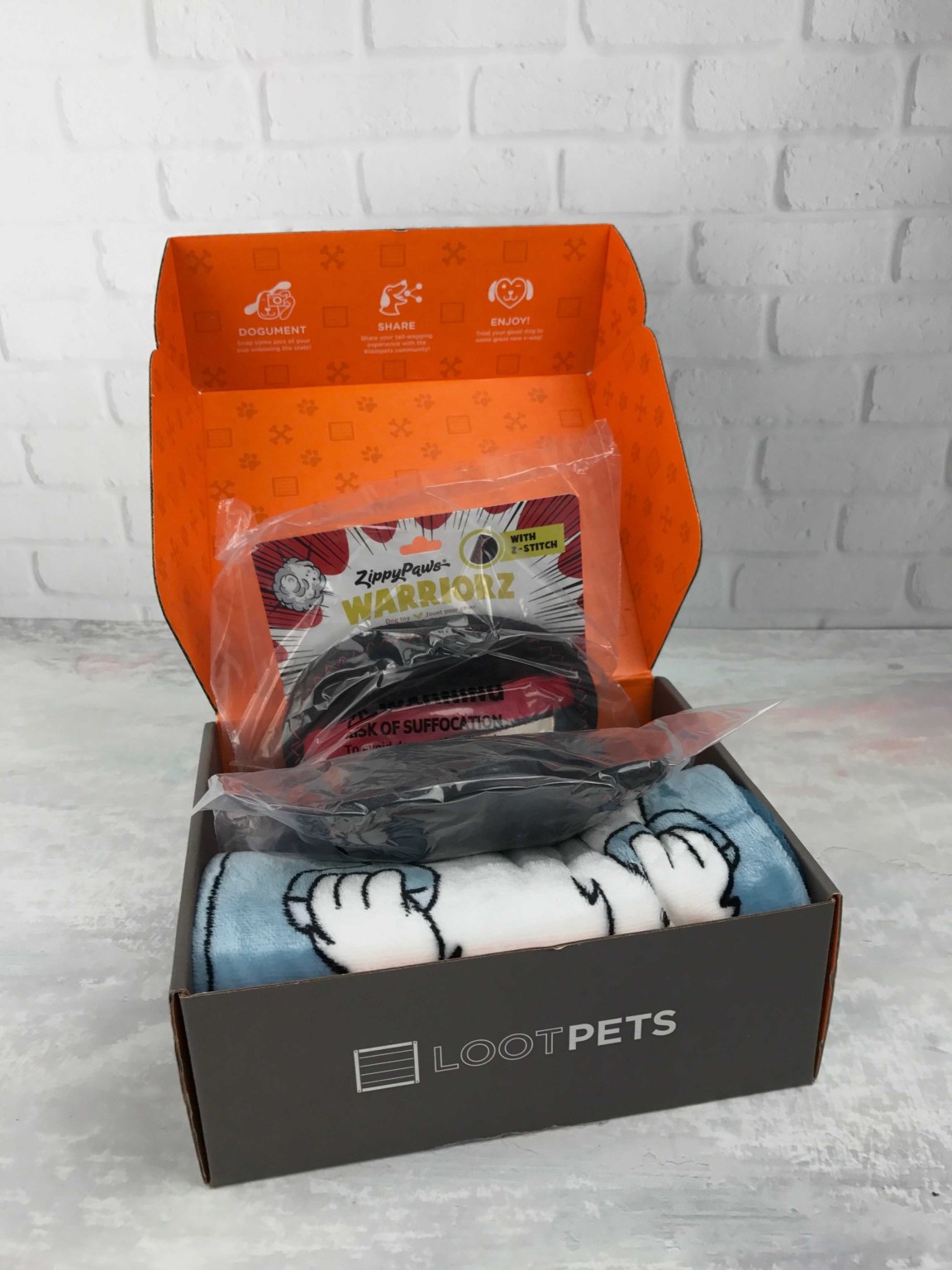 Loot Pets December 2016 Review & Coupon - Hello Subscription
