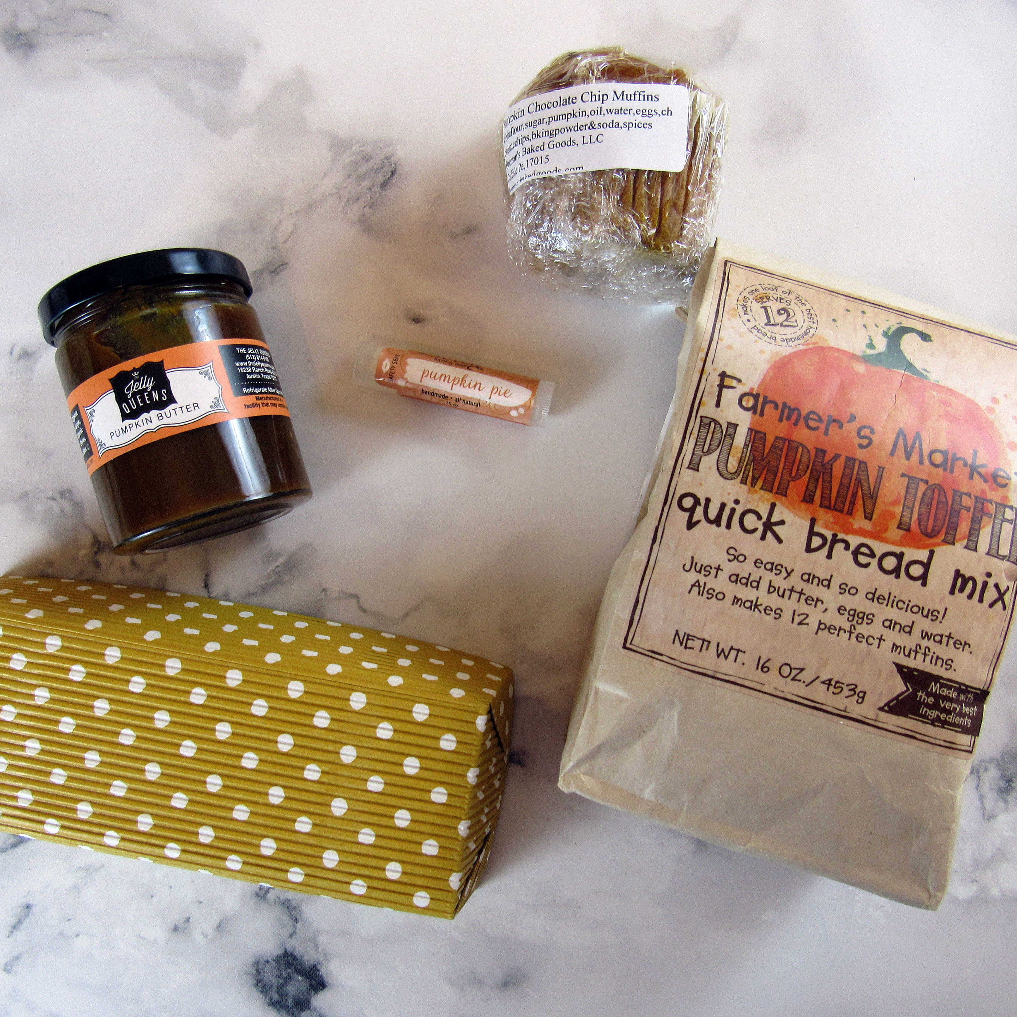 The Pumpkin Batch January 2017 Subscription Box Review - Hello Subscription