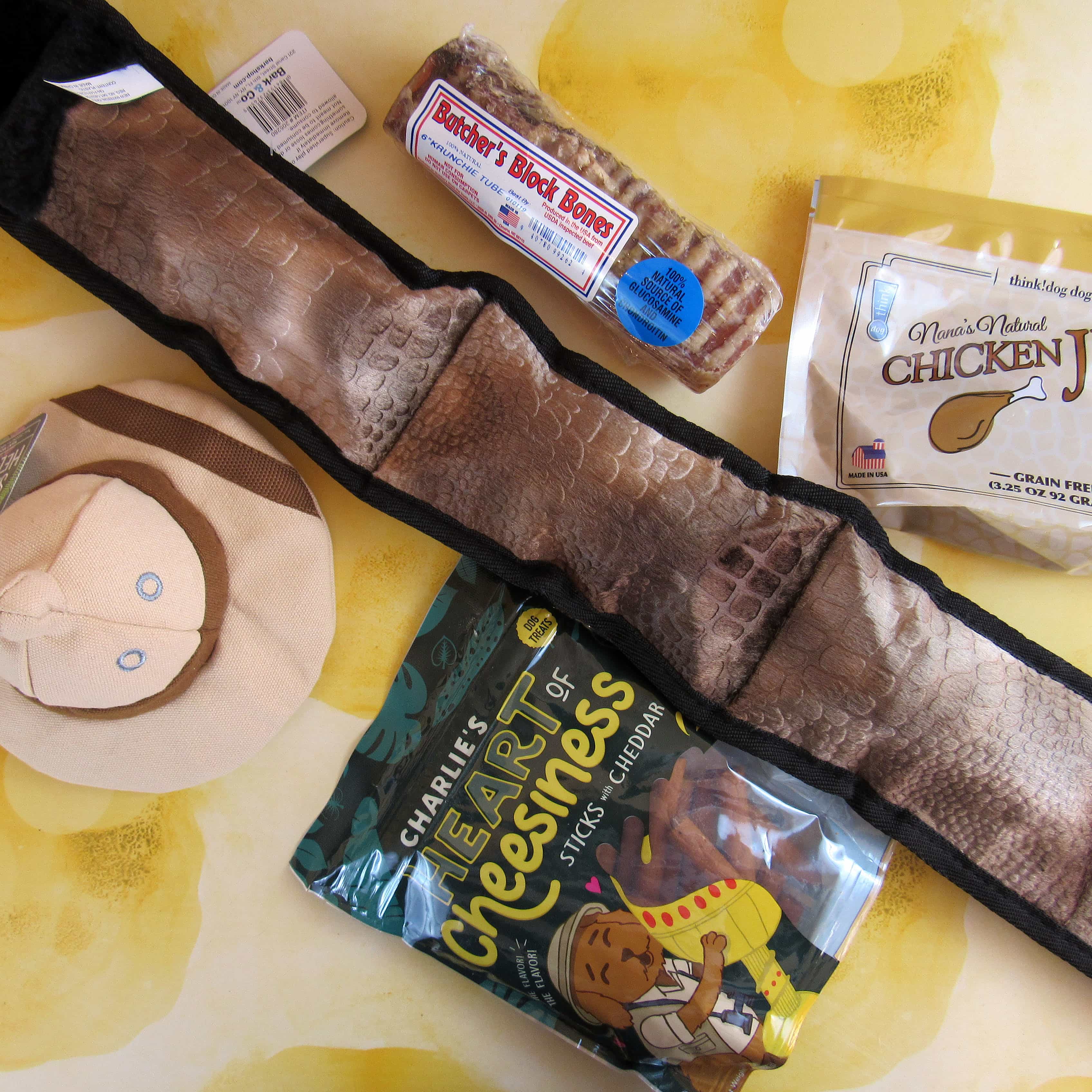 Barkbox February 2017 Subscription Box Review + Coupon - Large Dog ...