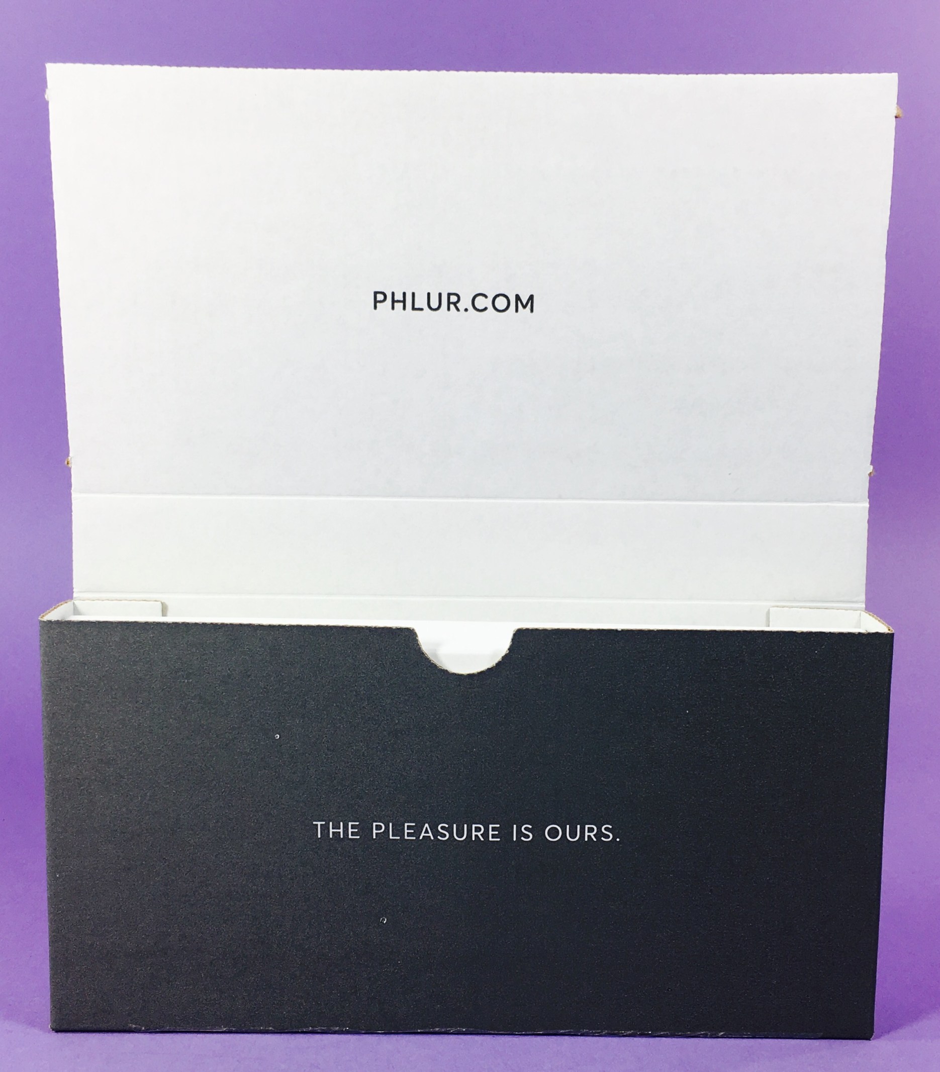 Phlur Fragrance Box Review - Hello Subscription