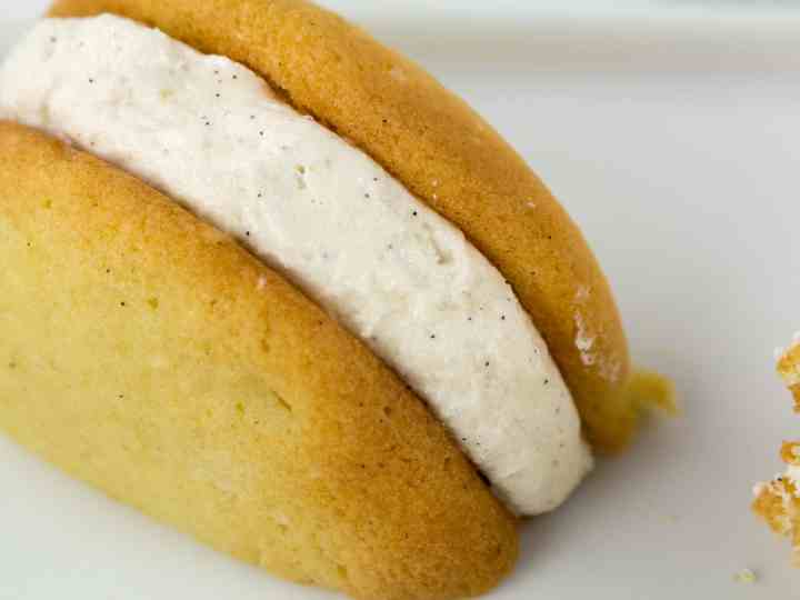 Amazon Prime Surprise Sweets Box March 2017 Review - hello subscription