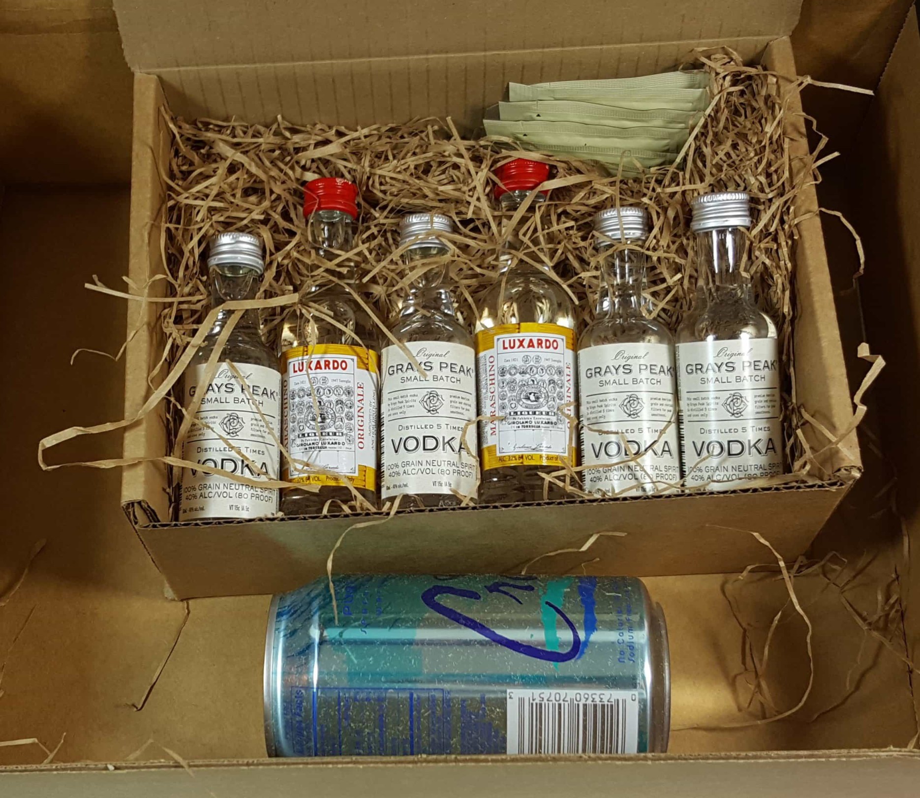 SaloonBox Subscription Review & Coupon - March 2017 - Hello Subscription