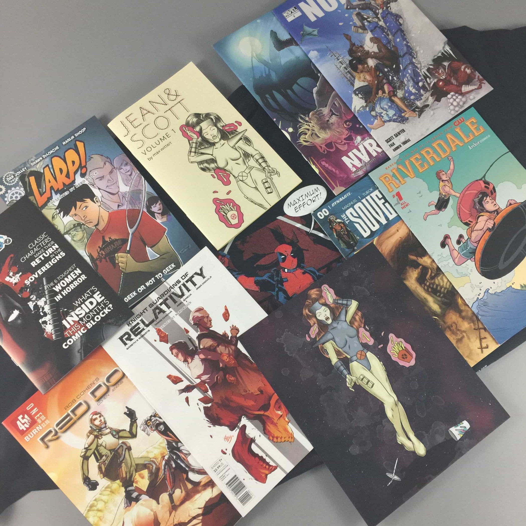 Comic Block Reviews: Get All The Details At Hello Subscription!