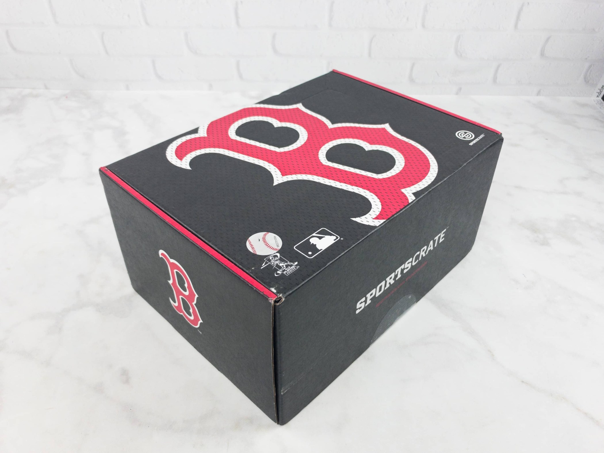 Sports Crate MLB Edition May 2017 Review + Coupon - Hello Subscription