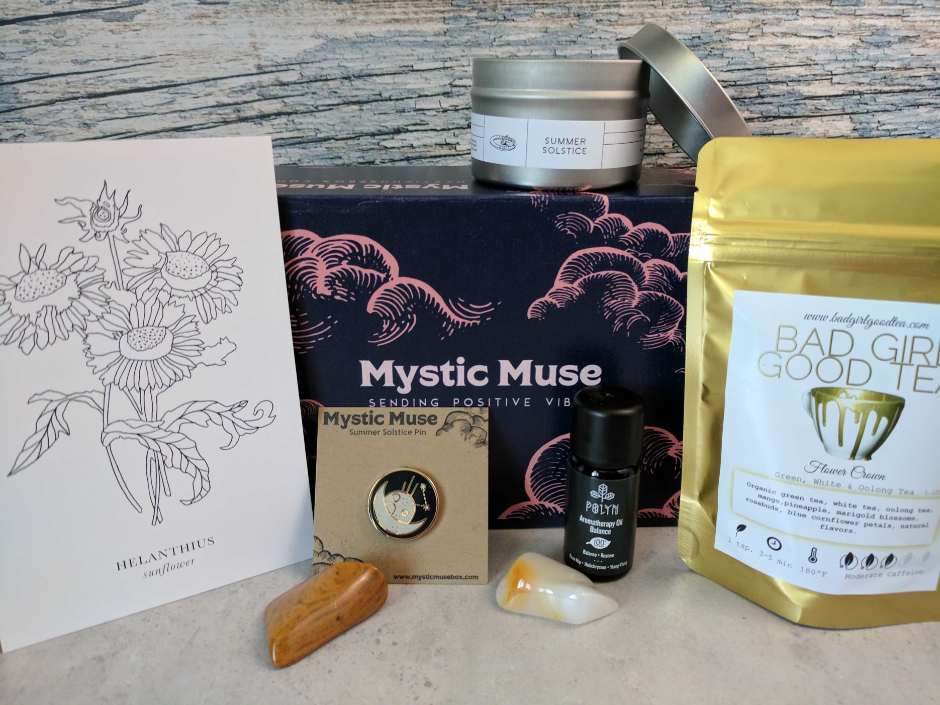 Mystic Muse Reviews: Get All The Details At Hello Subscription!