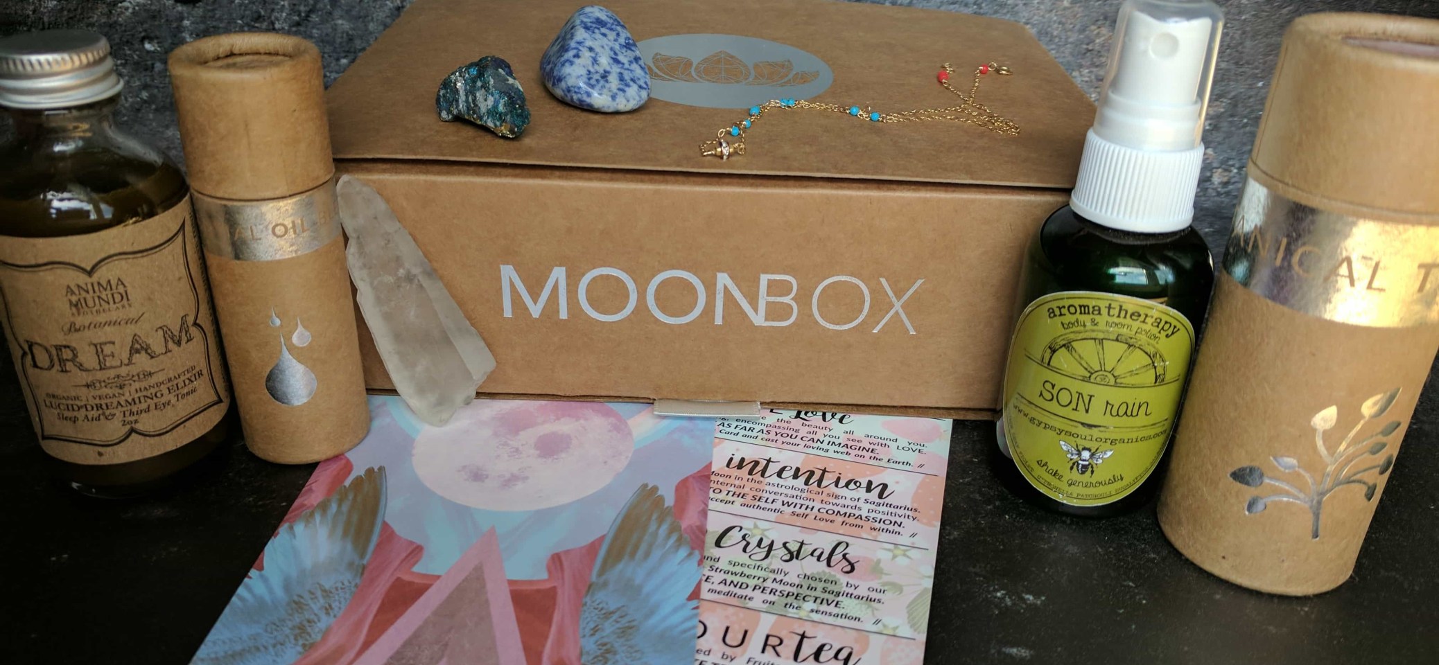MoonBox Reviews - Hello Subscription