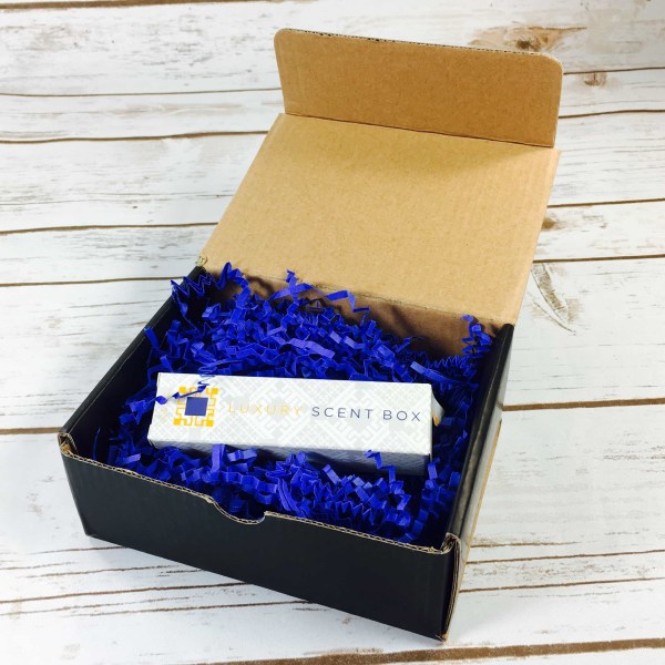 Luxury Scent Box Subscription Box Review - June 2017 - Hello Subscription