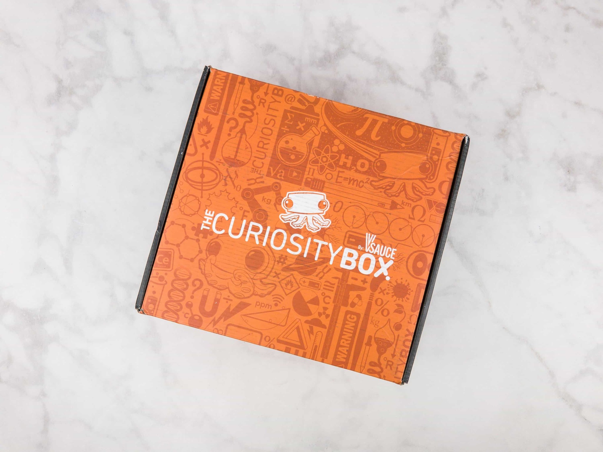 The Curiosity Box by VSauce Subscription Box Review - Summer 2017 ...