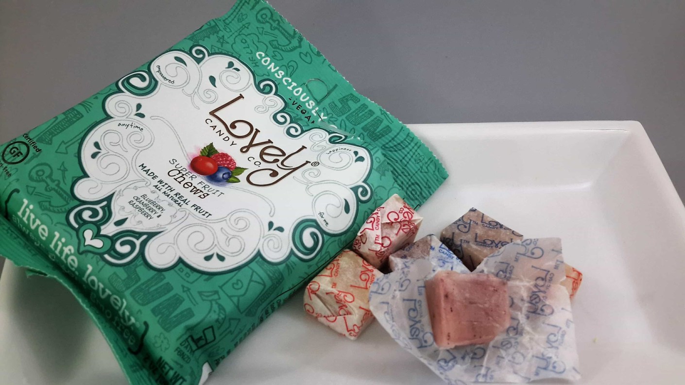 Sweets Gift Box August 2017 Subscription Box Review + 50% Off Coupon ...