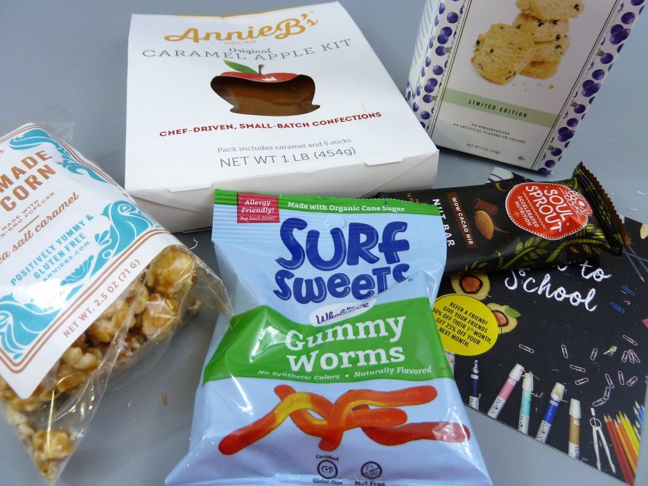 Sweets Gift Box September 2017 Subscription Box Review + 50% Off Coupon ...