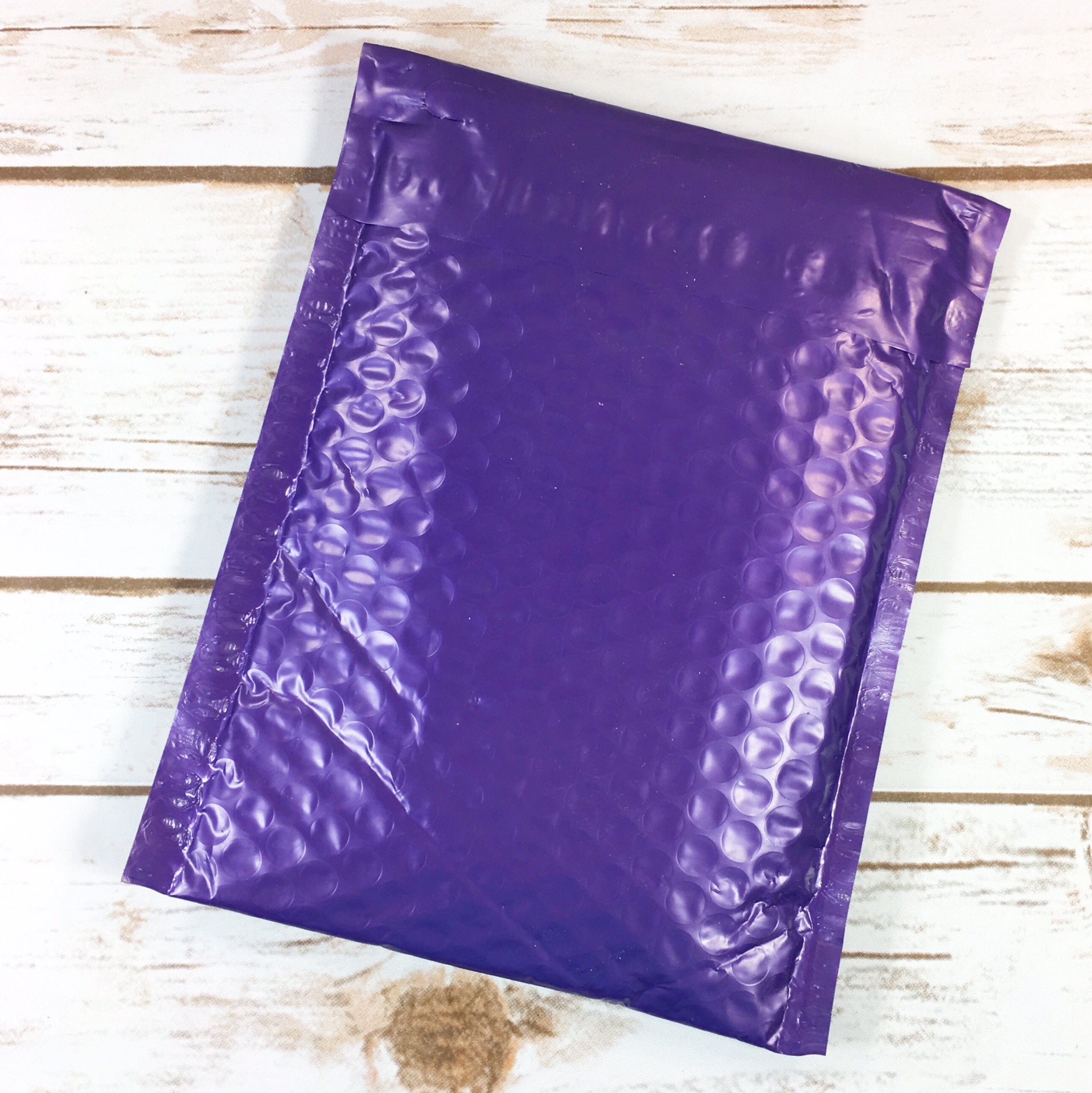 Plum Deluxe October 2017 Subscription Box Review - Hello Subscription