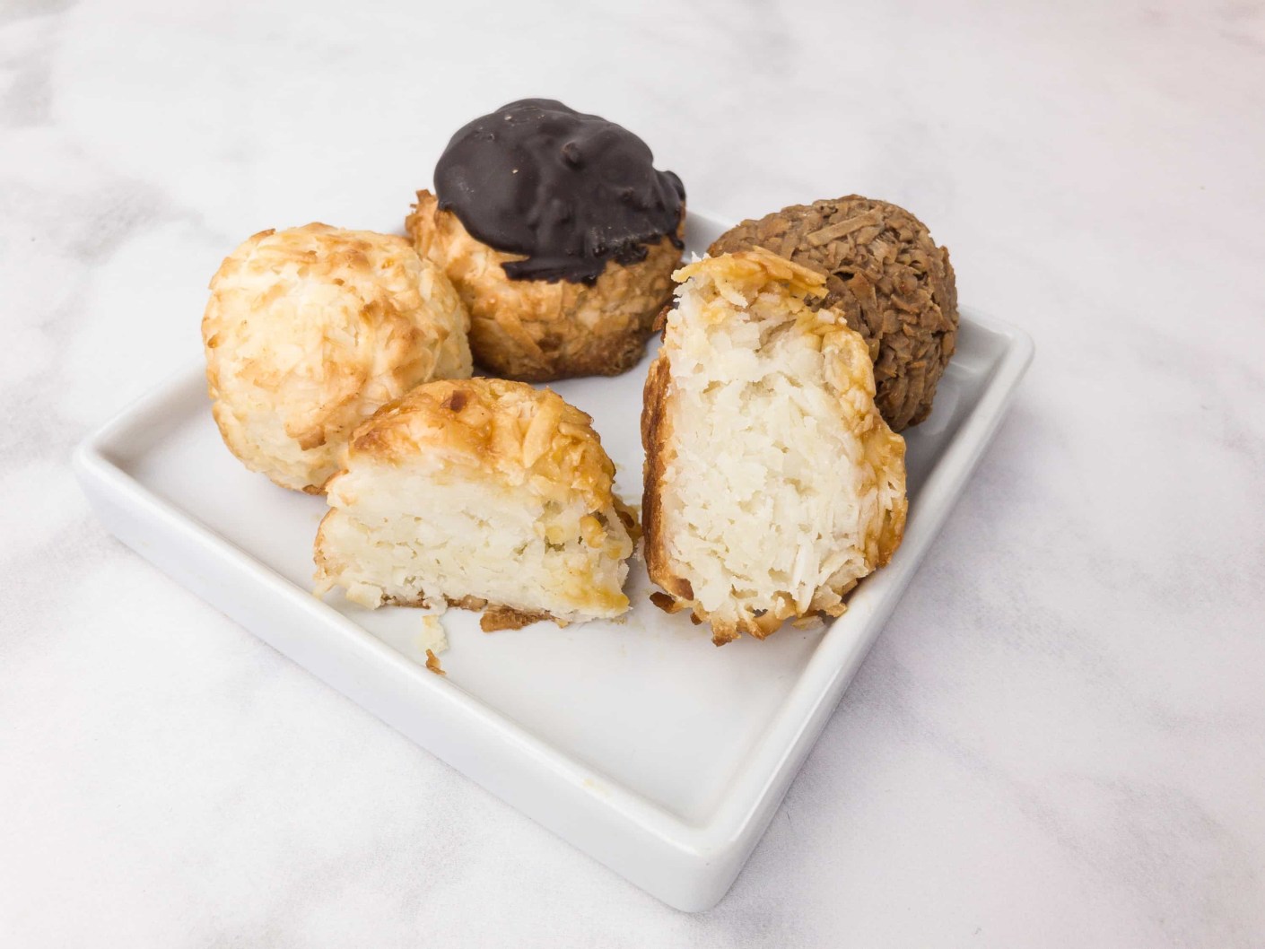 Amazon Prime Surprise Sweets Box November 2017 Review #2 - hello ...