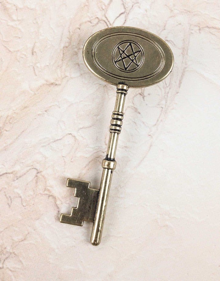 Supernatural Box Winter 2017 Review - hello subscription