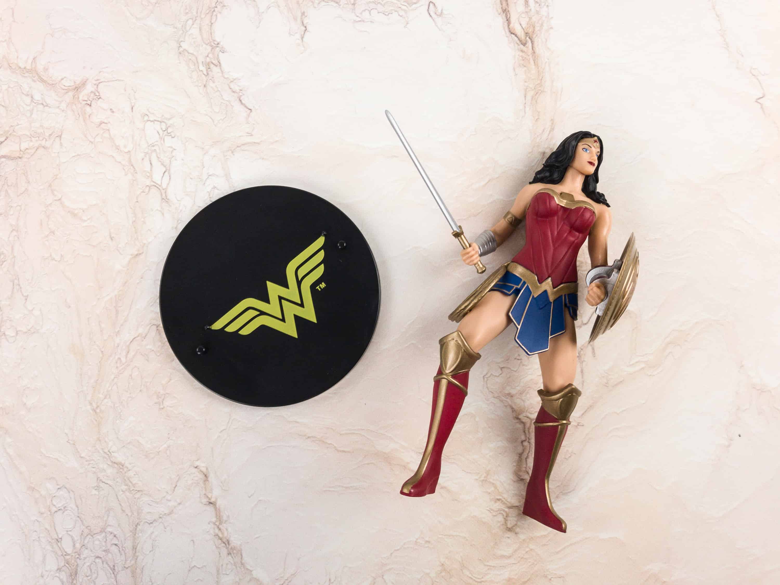 DC Comics World’s Finest: The Collection Winter 2017 Box Review ...