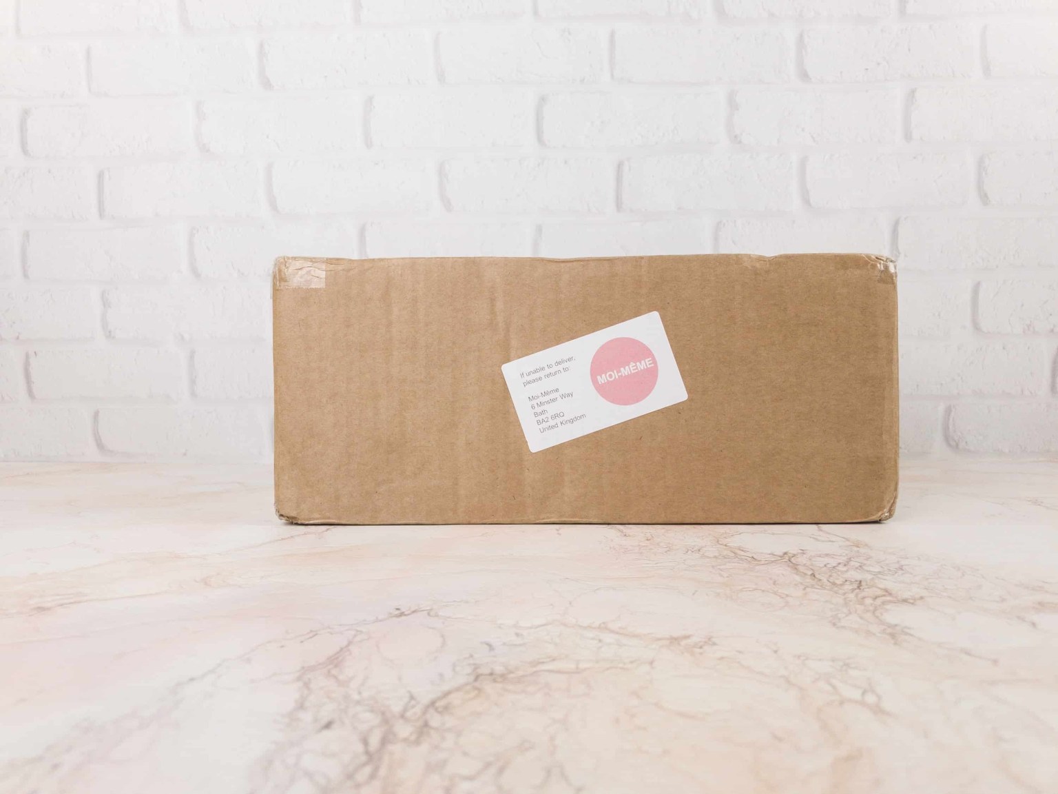 Moi-Même Winter 2017 Subscription Box Review - The Happiness Box ...