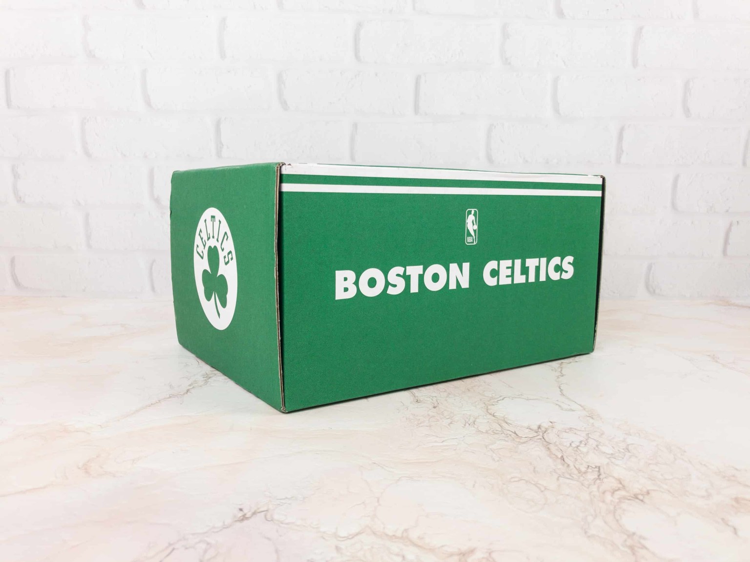 Courtside Crate by Sports Crate: NBA Edition January 2018 Subscription ...