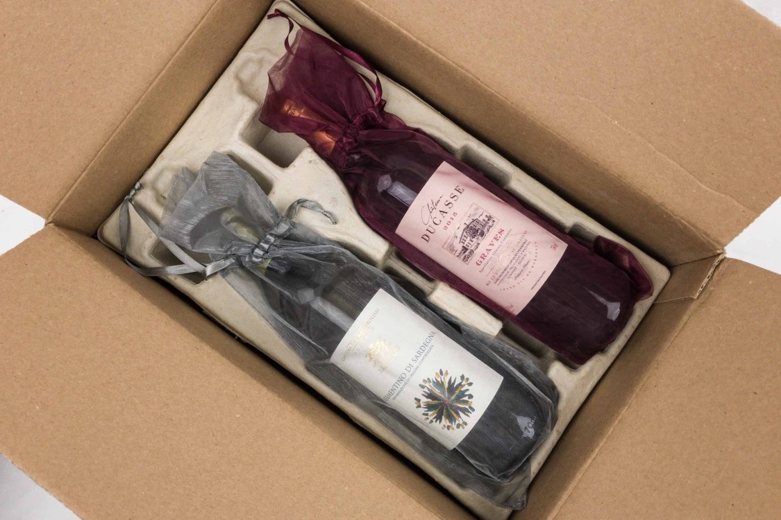 The 12 Best Wine Clubs and Wine Subscriptions for 2025 - Hello Subscription